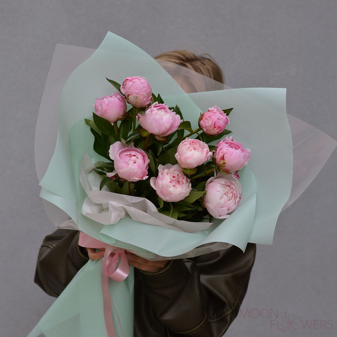 Buchet de bujori roz - livrare flori Chișinău